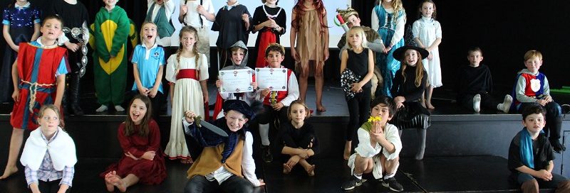Assembly and Awards 3RT - Shakespeare | St Mary MacKillop College