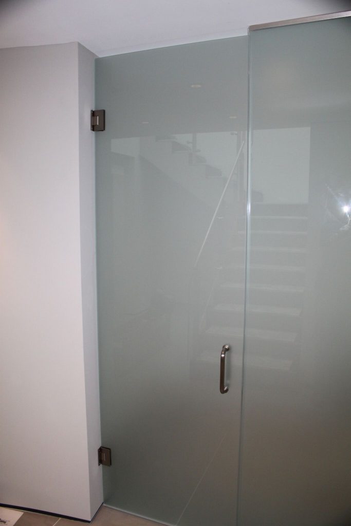 Frameless Entry Doors - Rockville, Gaithersburg, Potomac | Bel Pre ...