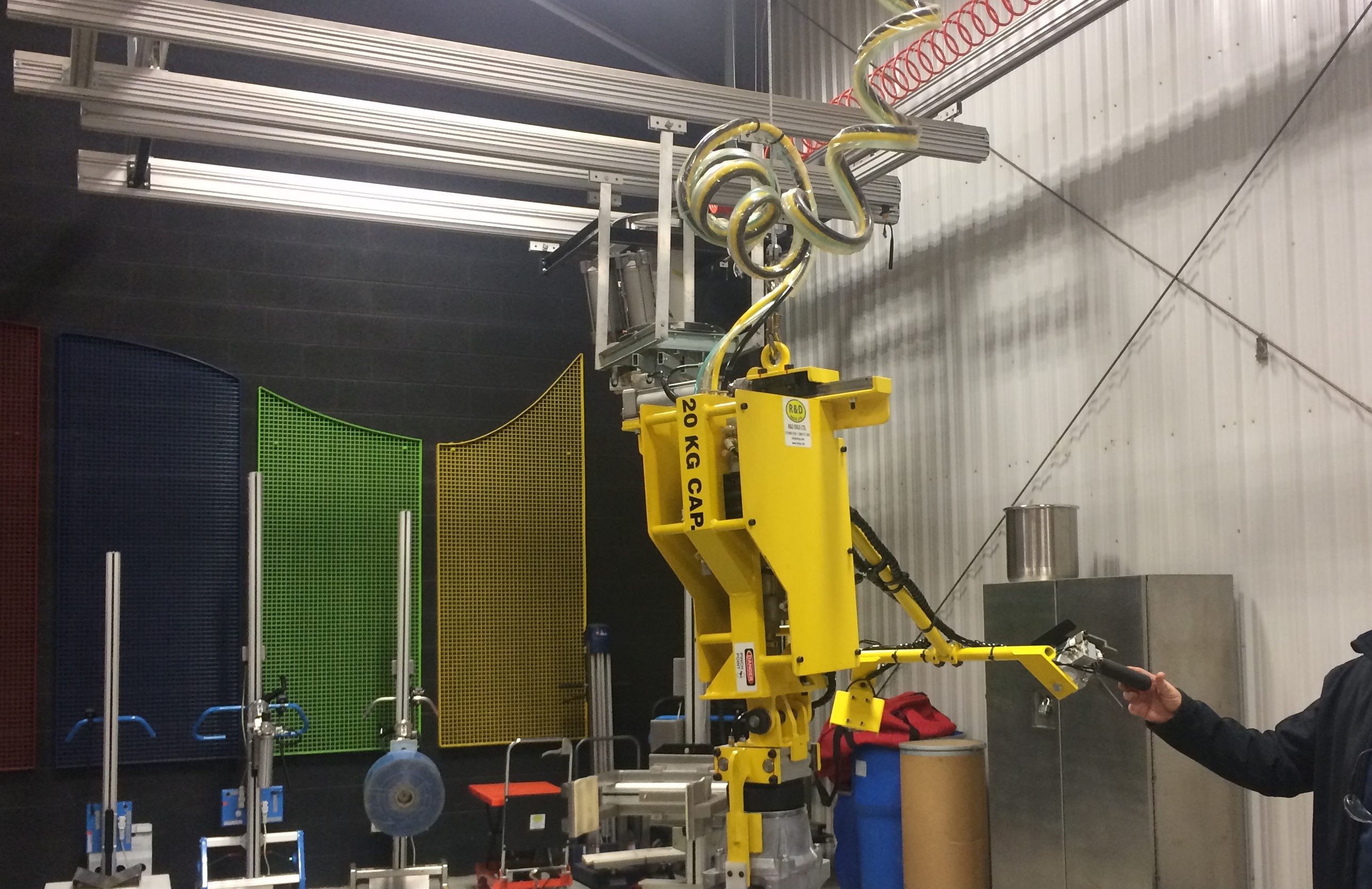 Custom Lift Assist - Ayr, Cambridge, Kitchener | R&D ERGO LTD