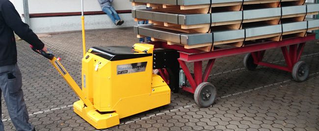 Pedestrian Operated Tug - Ayr, Cambridge, Kitchener | R&D ERGO LTD